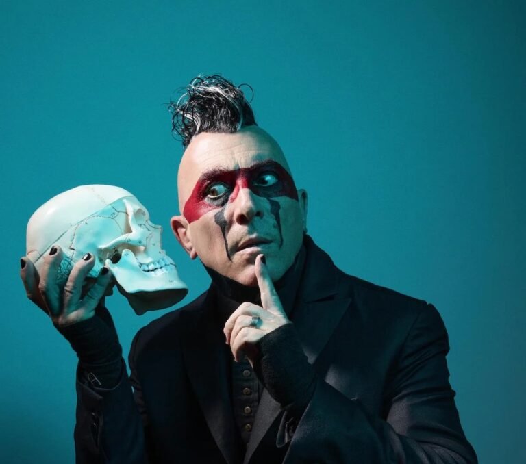 A Perfect Circle Return With “Starless,” Their First New Song in Eight ...
