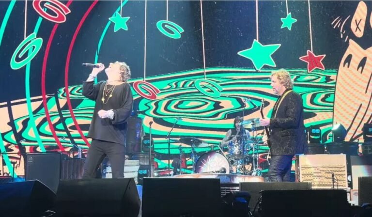 WATCH: The Black Crowes Surprise Fans With a Fiery Cover of AC/DC’s ...